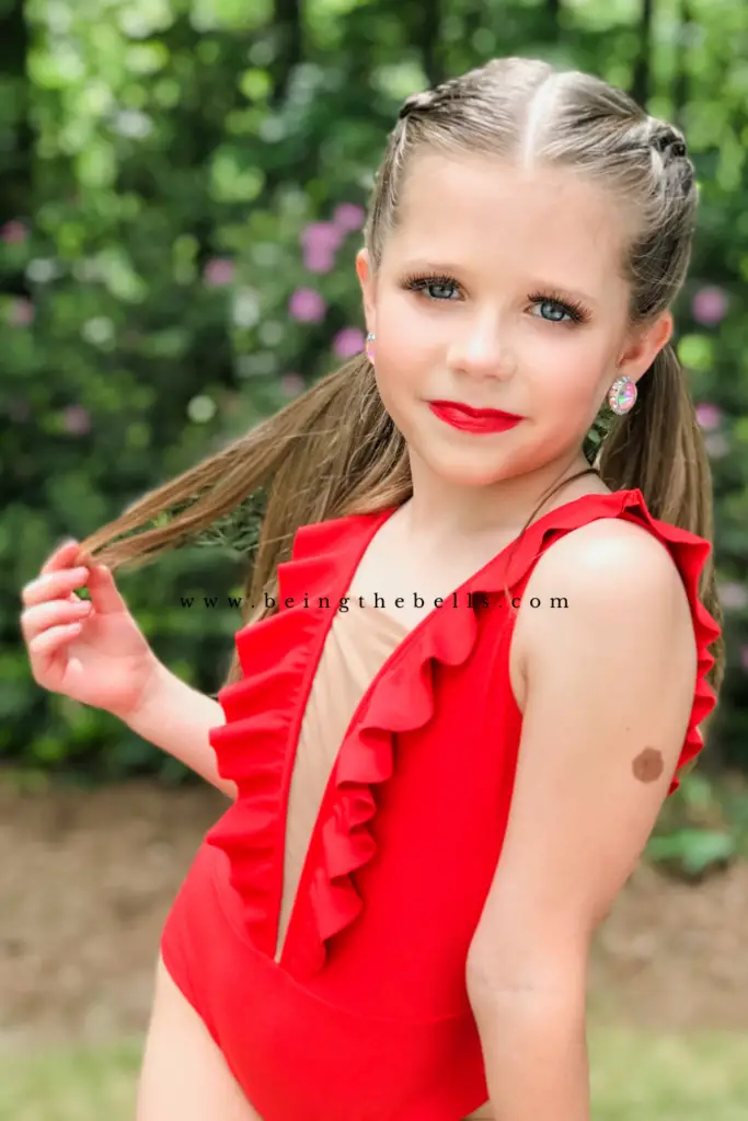 The Best Easy Dance Makeup - Being The Bells